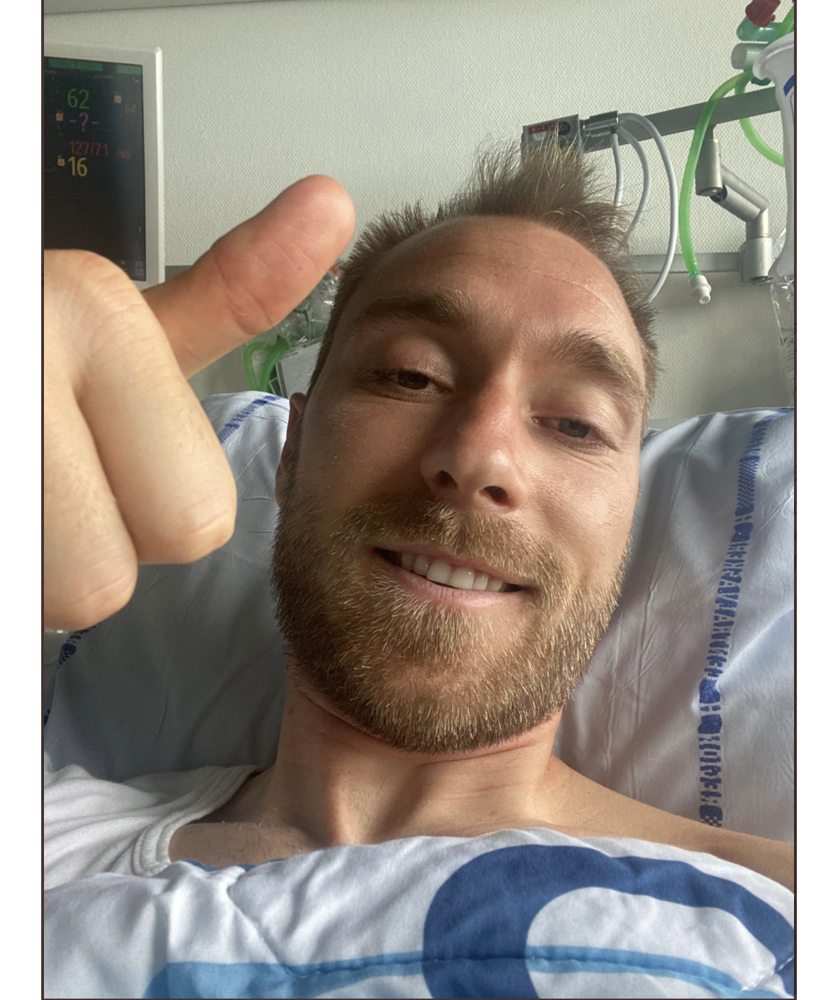 Photo : Christian Eriksen à l'hôpital. - Purepeople