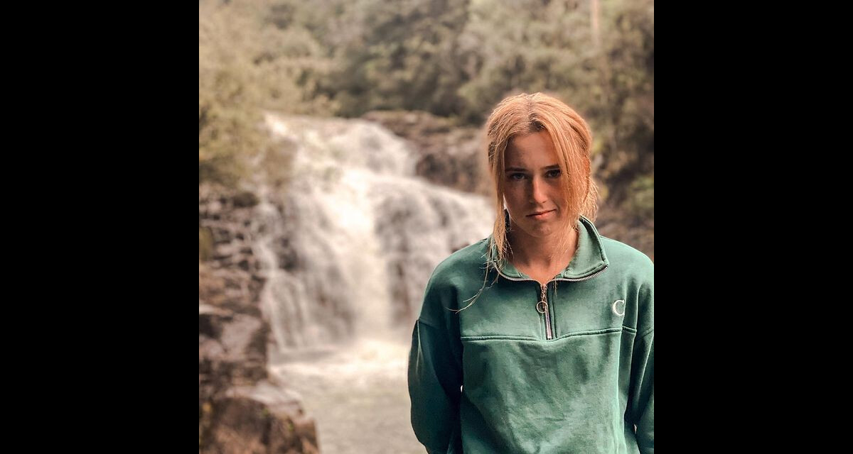 Photo : Caitlyn Loane, fermière et star de Tik Tok, s'est suicidée à 19 ...