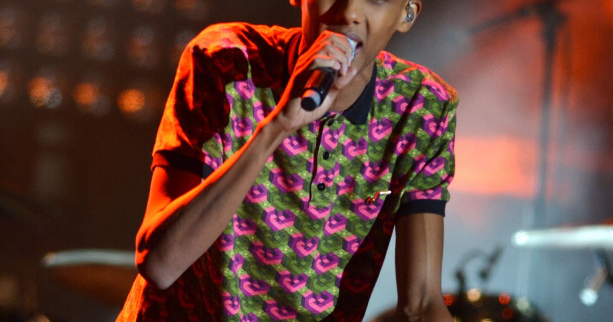Stromae : Son fils de 2 ans, adorable jardinier, déjà aussi stylé que ...