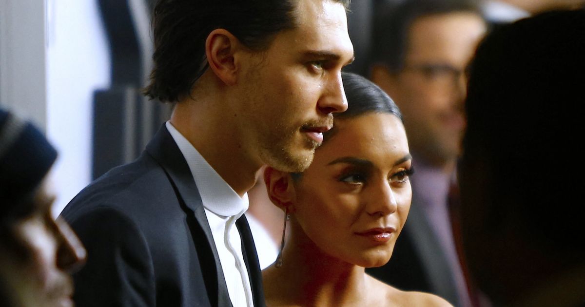 Vanessa Hudgens et son compagnon Austin Butler à la première de Second ...