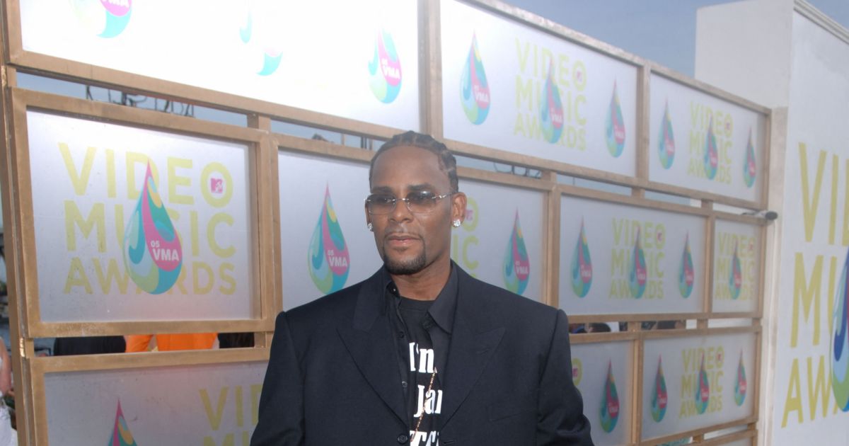 R. Kelly arrive aux MTV Video Music Awards 2005 à Miami, le 28 août ...