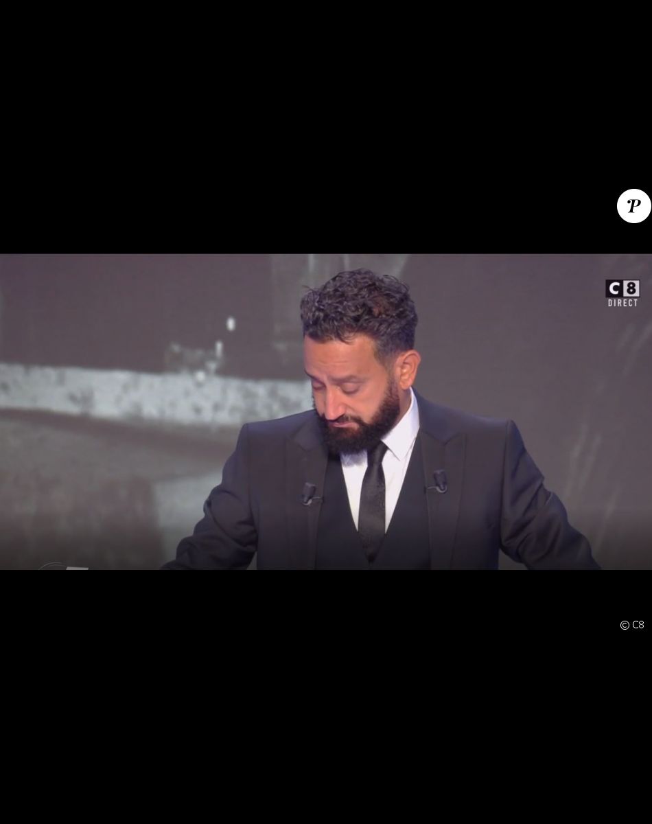 Cyril Hanouna fond en larmes en évoquant Jean-Paul Belmondo dans TPMP ...