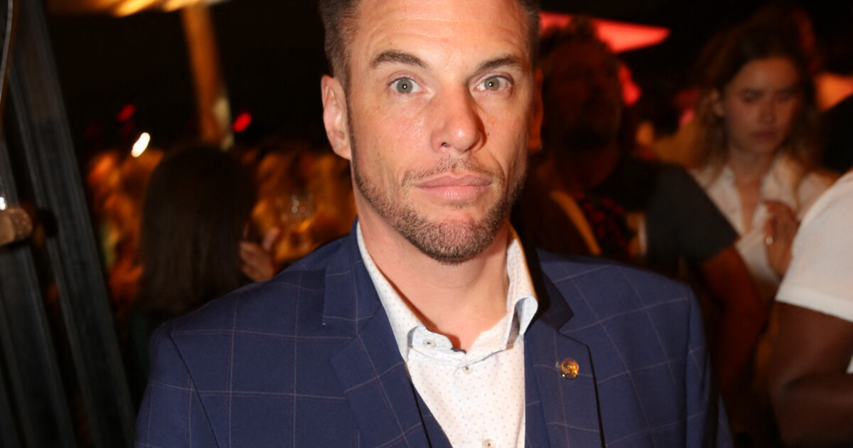 Norbert Tarayre : Photo complice avec son fils Elydjah, la relève est ...