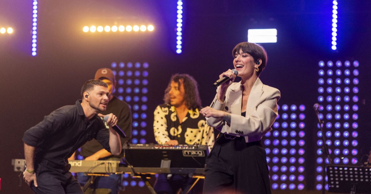 Exclusif - Praa (Marion Mayer) avec le groupe Shouse (Ed Service et ...