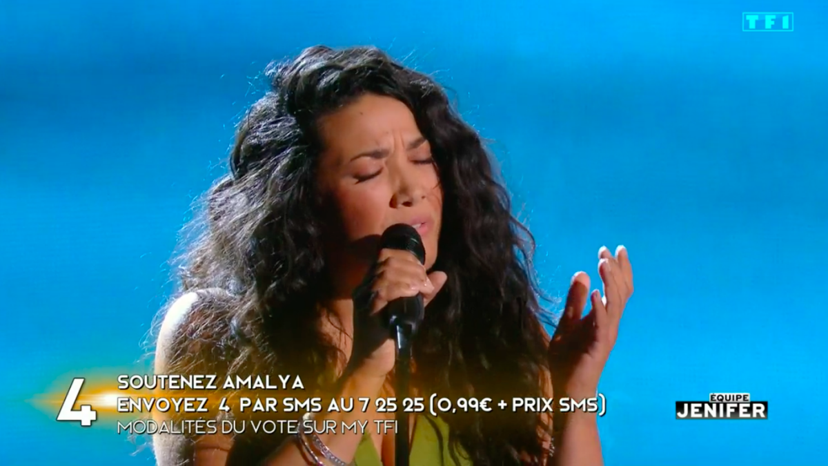 Photo : Amalya dans "The Voice", la demi-finale sur TF1. - Purepeople