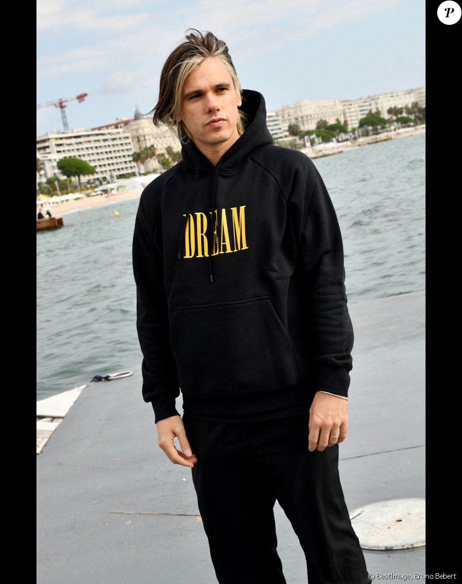 Orelsan bientôt papa ? Rares confidences sur son couple avec Ahelya ...