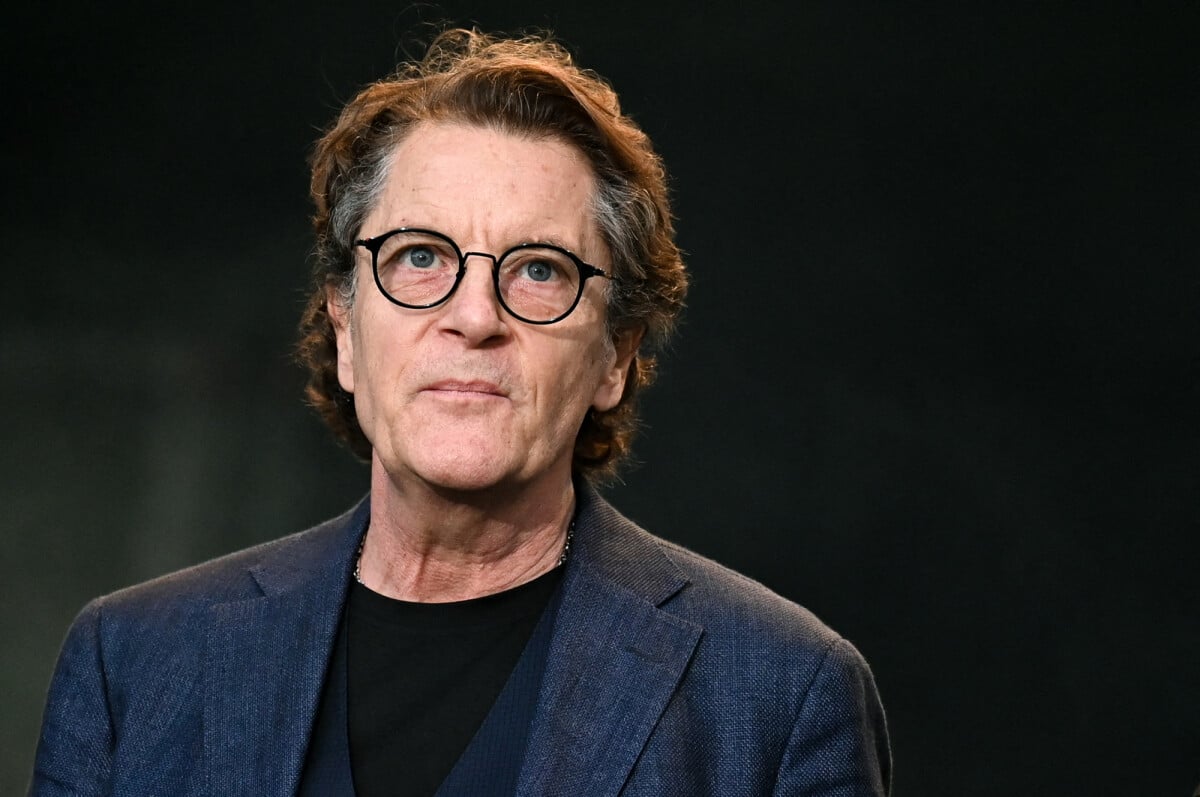 Photo : Francis Cabrel sur la scène du Festival des Francofolies à la ...