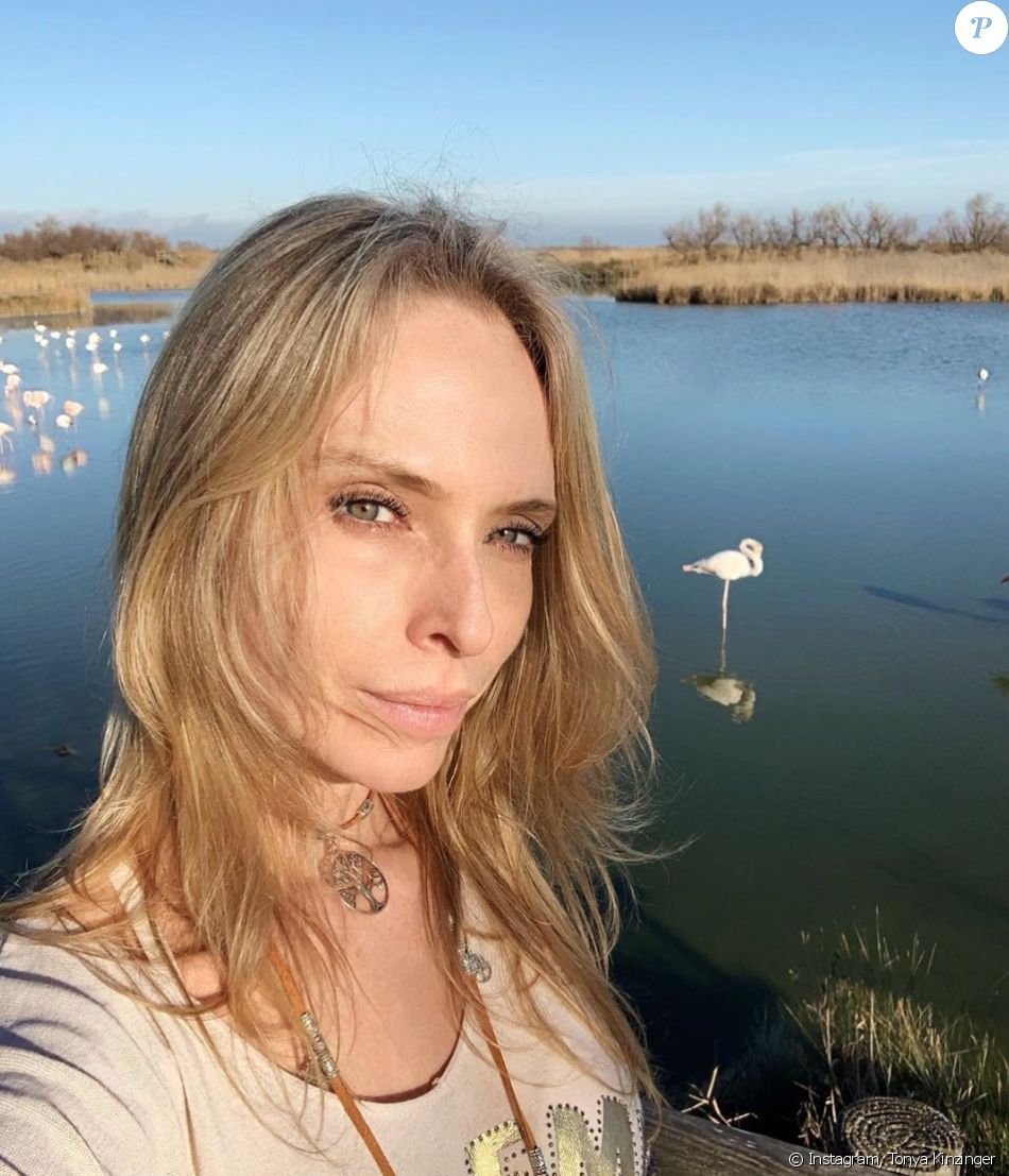 Tonya Kinzinger sur Instagram. Le 5 mai 2020. - Purepeople