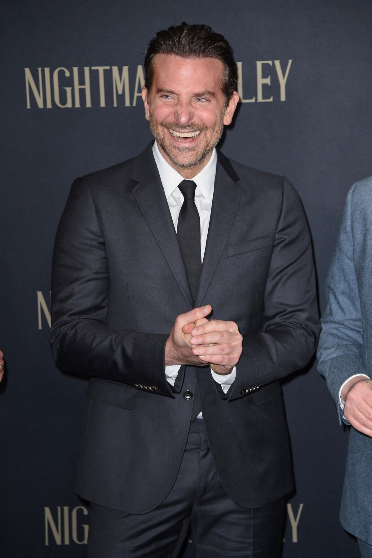 Photo : Bradley Cooper - Première du film "Nightmare Alley" au Alice ...
