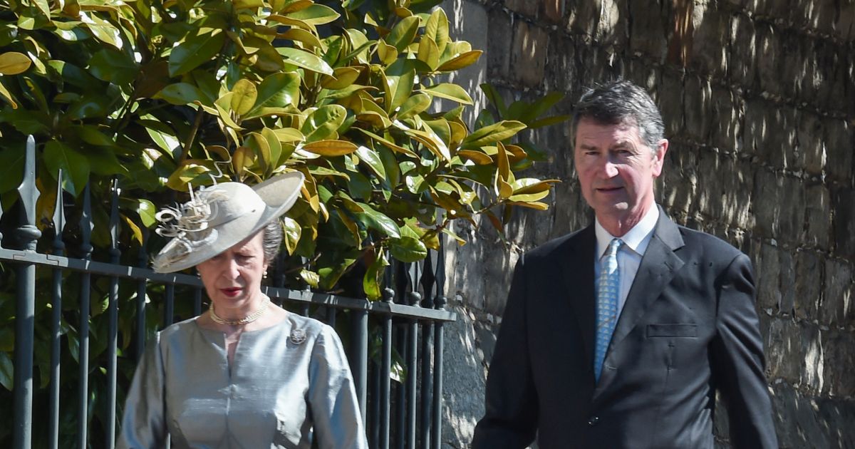 La princesse Anne et Sir Timothy Laurence arrivent à la messe de Pâques à la chapelle Saint ...