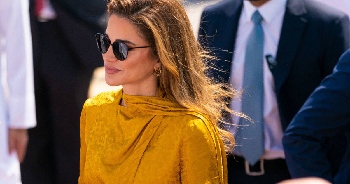 La reine Rania de Jordanie est en voyage officiel à Doha au Qatar le 13 ...