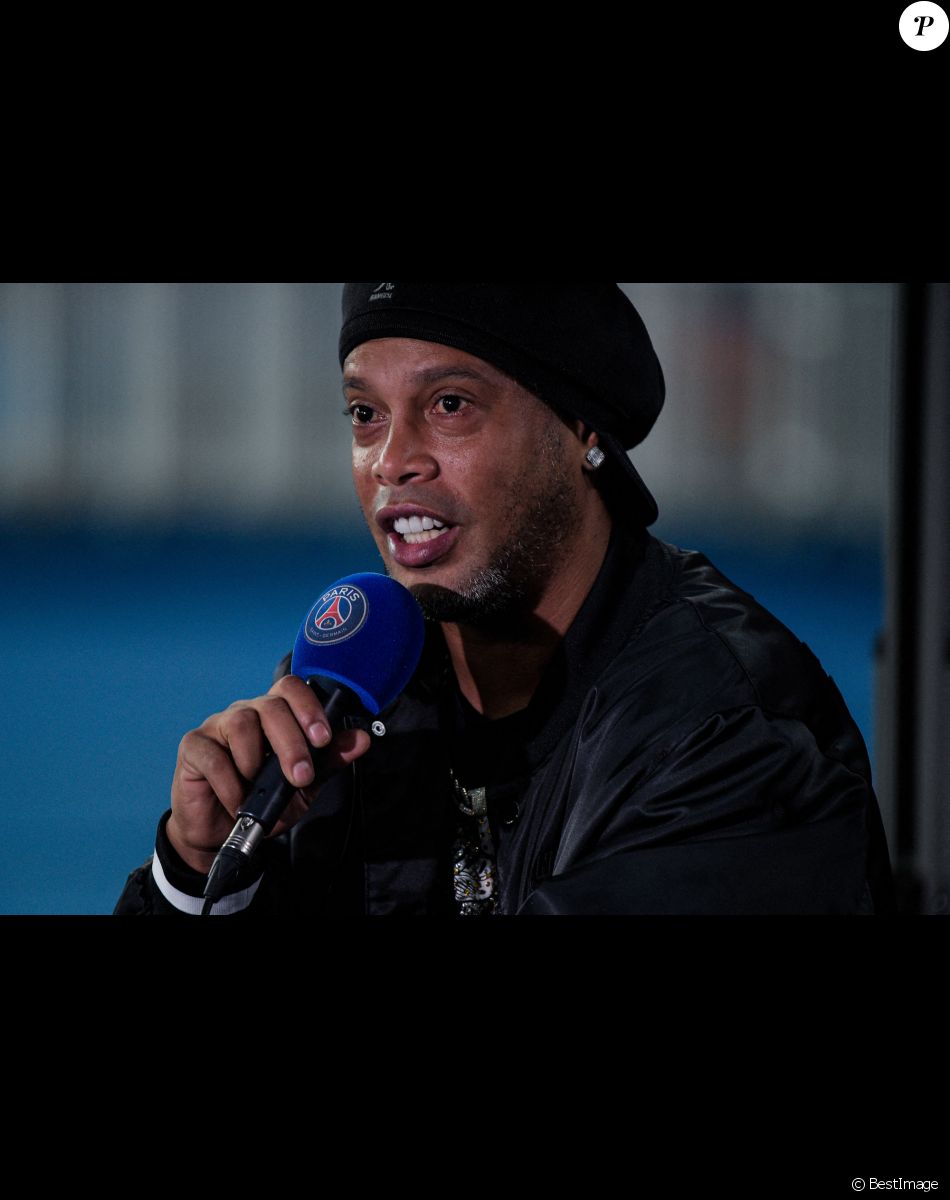 Ronaldinho célèbre l'anniversaire de son fils Joao, 17 ans, qui lui ...
