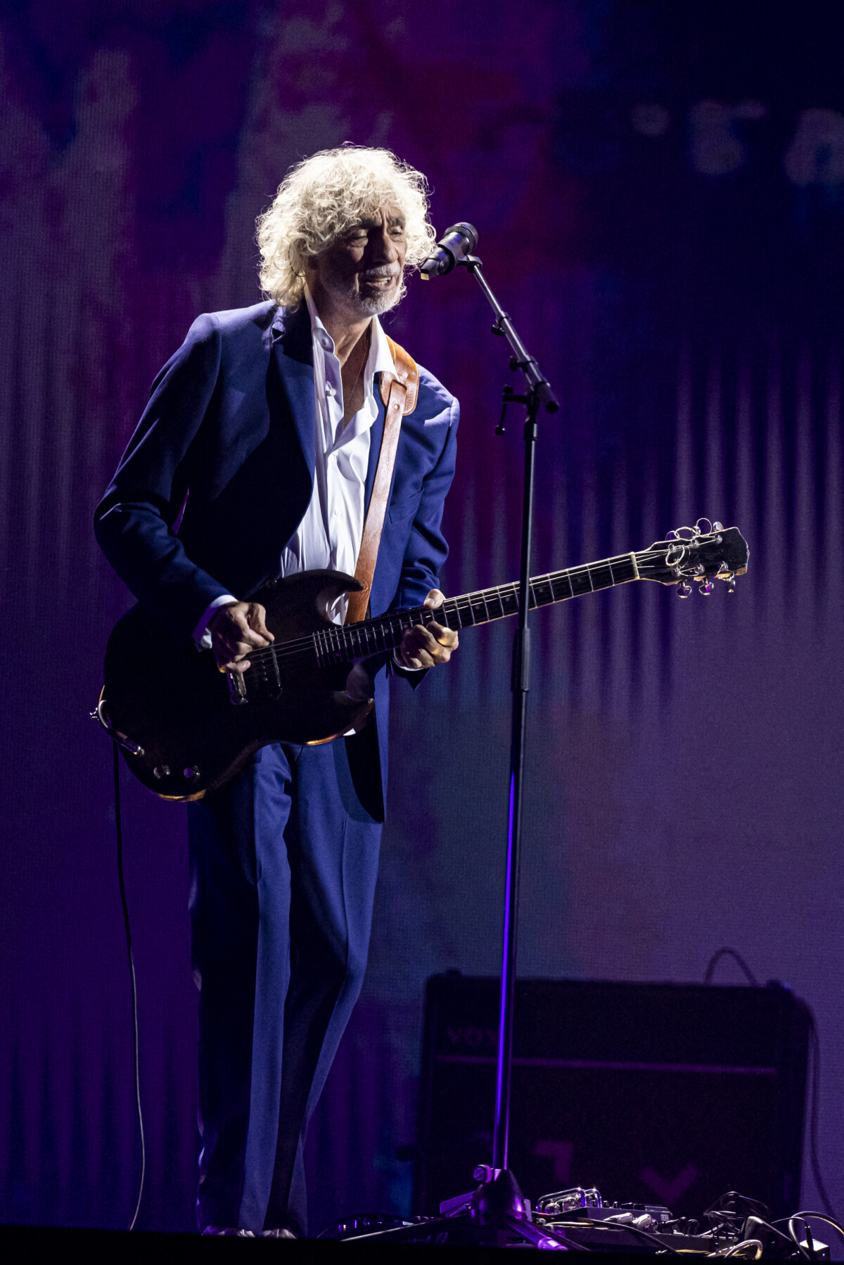 Photo : Exclusif - Louis Bertignac - Concert hommage à Johnny Hallyday ...
