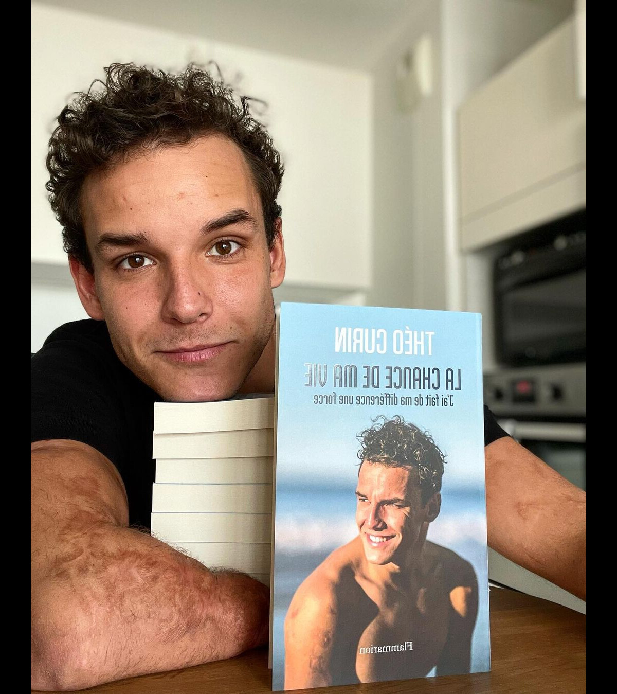 Photo : Théo Curin sur Instagram. Le 16 mars 2022. - Purepeople