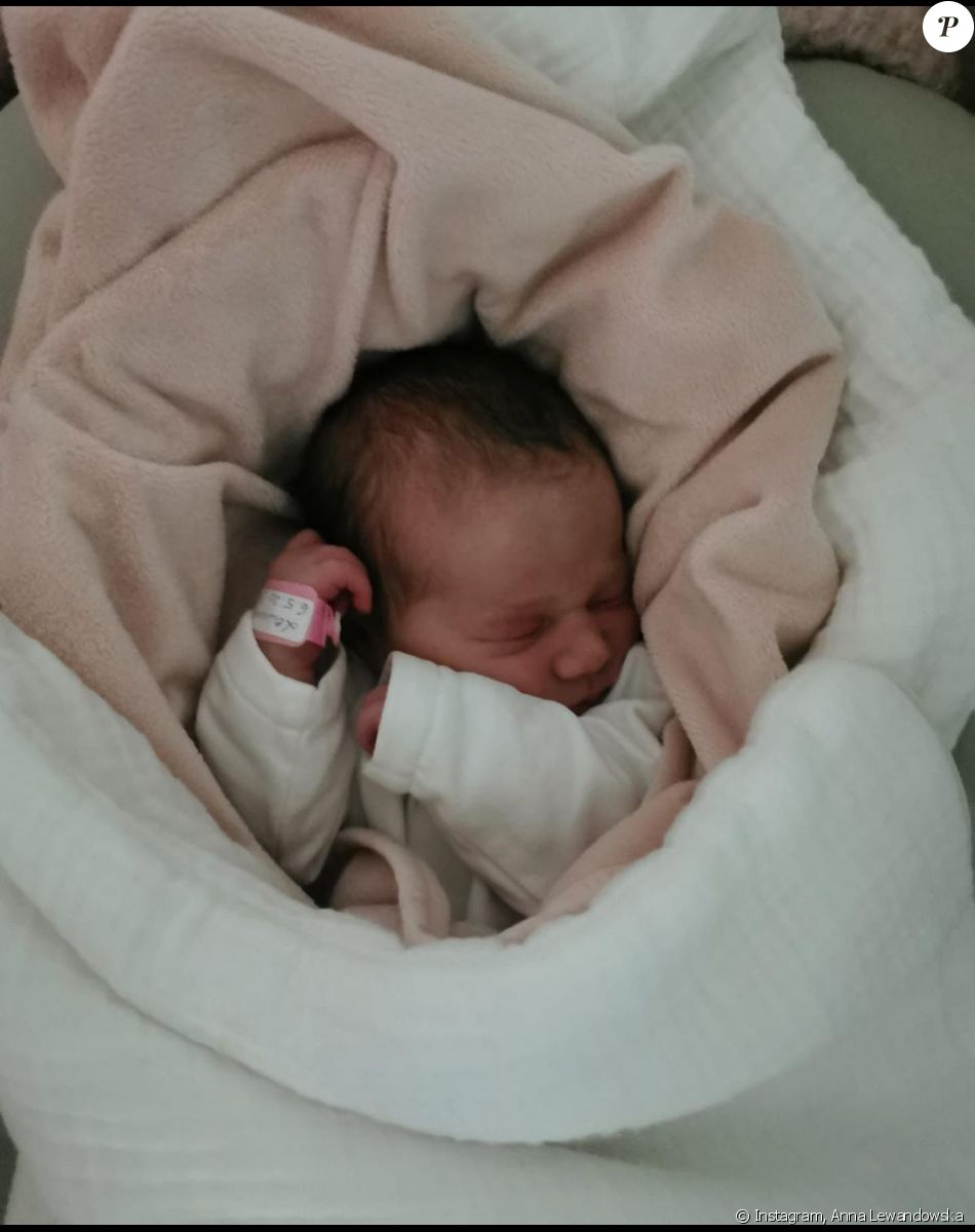 Robert Lewandowski et sa femme : belles photos de l'accouchement, pour ...