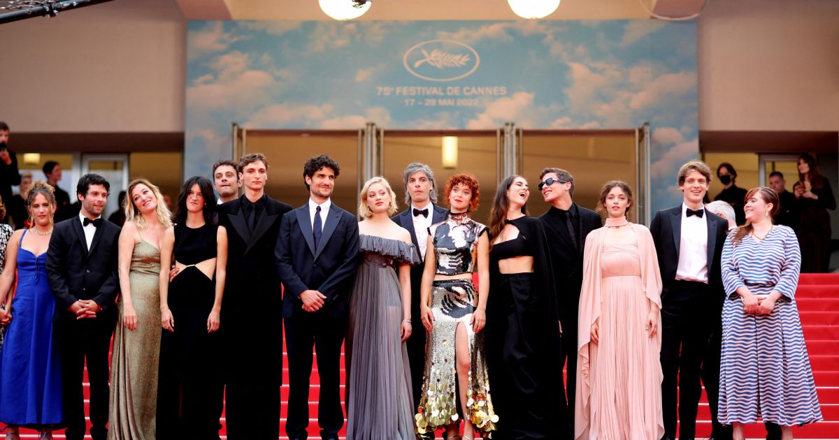 Alexandra Henochsberg, Sarah Henochsberg, Baptiste Carrion-Weiss ...