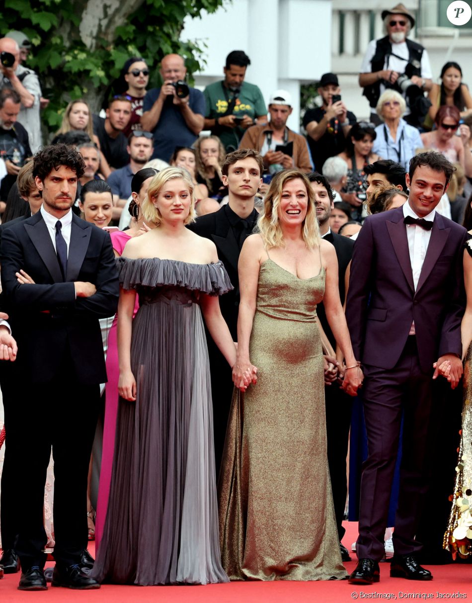 Louis Garrel, Nadia Tereszkiewcz, Valeria Bruni-Tedeschi, Sofiane ...