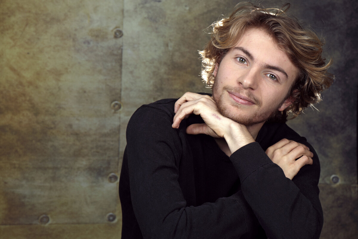 Photo : Portrait de Arthur Germain, fils de la maire de Paris Anne ...