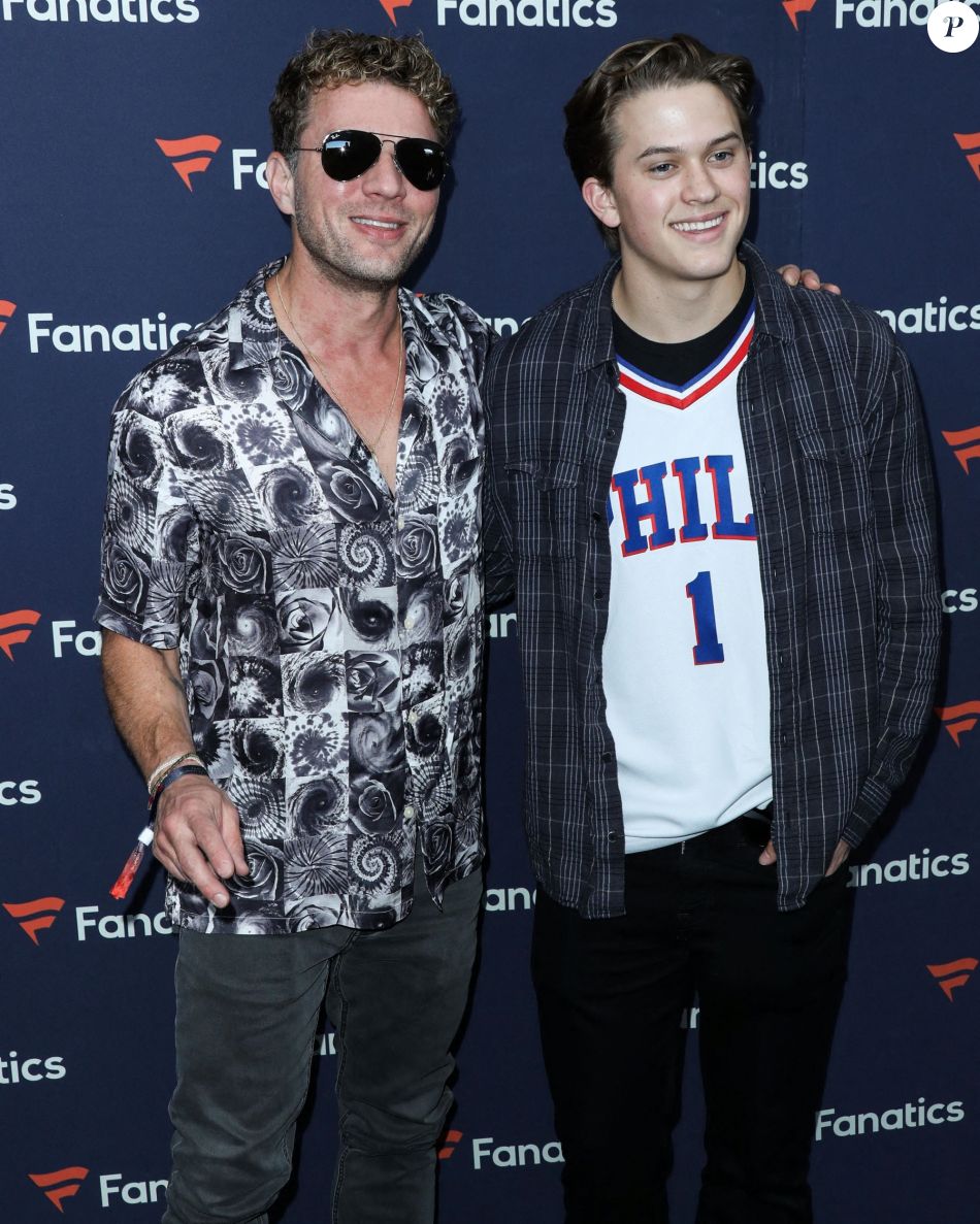 Ryan Phillippe, Deacon Reese Phillippe au photocall de la soirée ...