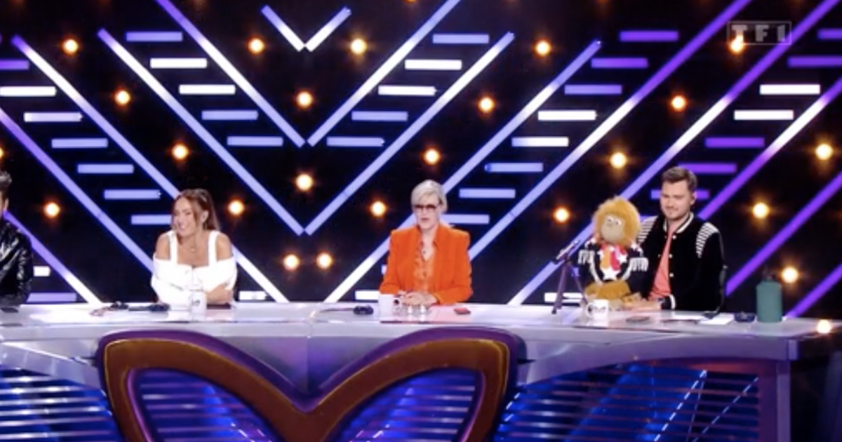 Le jury de Mask Singer composé de Kev Adams, Vitaa, Chantal Ladesou et ...