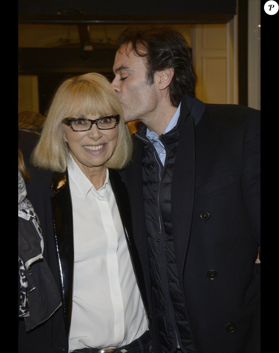 Mort de Mireille Darc : Alain Delon l'a quittée pour une célèbre actrice... "Elle m'a appelée ...