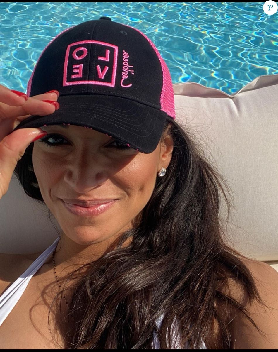 Cindy Fabre en couple avec Jean-Marc et maman d'Elio : rares photos ...