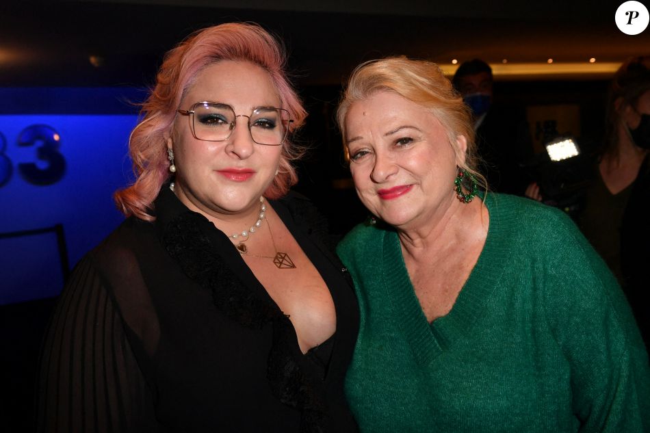 Marilou Berry et sa mère Josiane Balasko lors de l'avant-première du ...