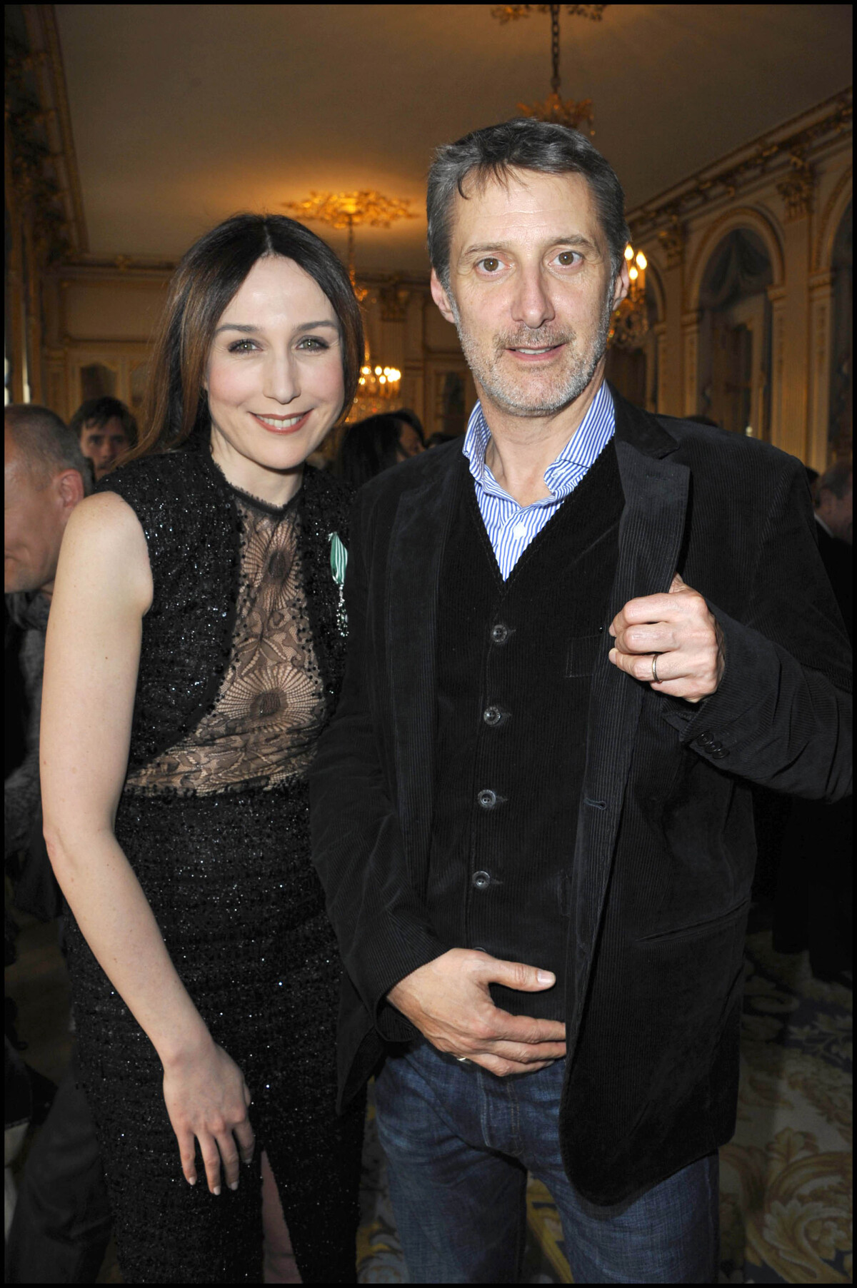 Photo : Elsa Zylberstein et Antoine de Caunes au ministère de la ... Photo : Elsa Zylberstein et Antoine de Caunes au ministère de la ...
