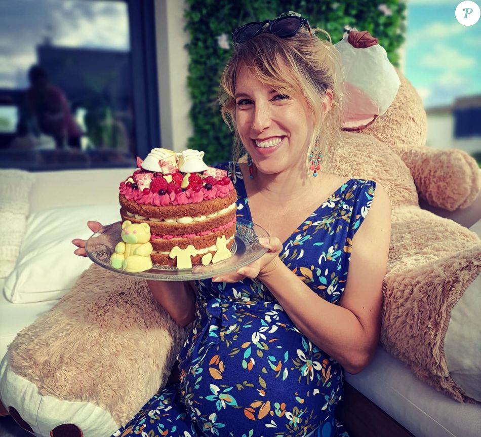 Léa François, star de la série Plus belle la vie, annonce le sexe de ...
