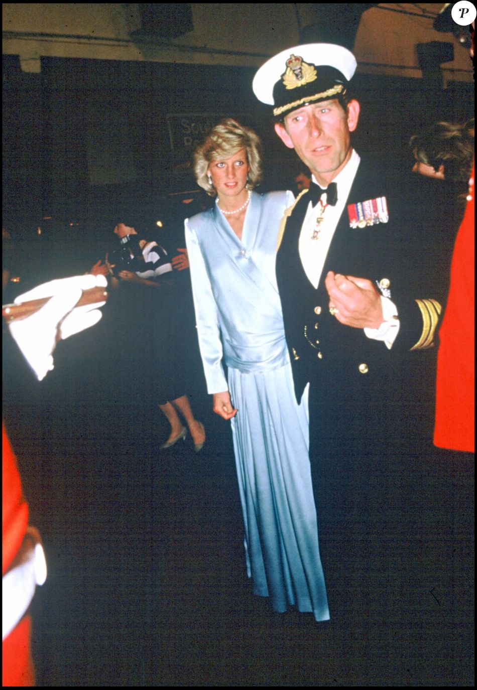 Lady Diana et le prince Charles en 1984 - Purepeople