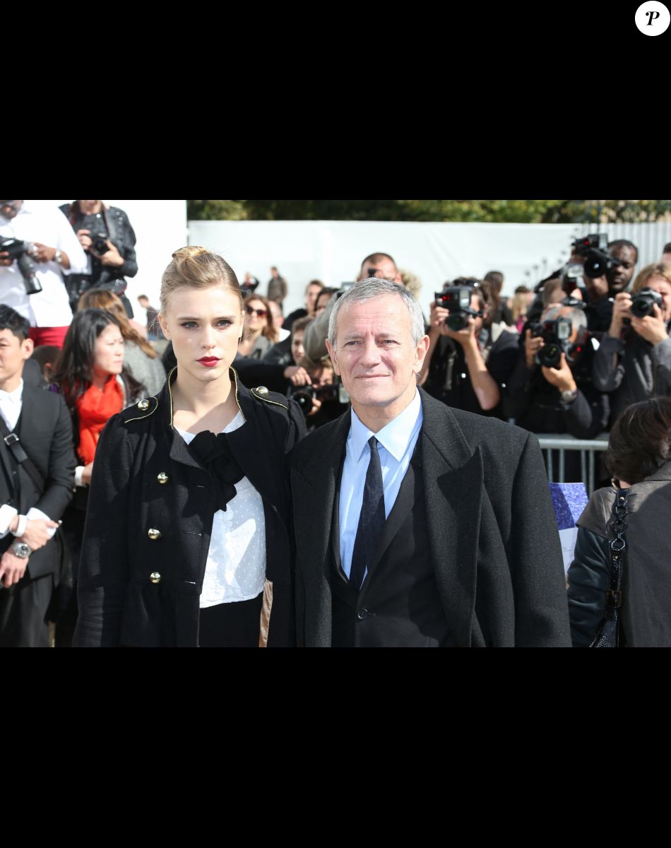 Francis Huster : Son couple avec la jeune et sublime Gaia Weiss, un ...