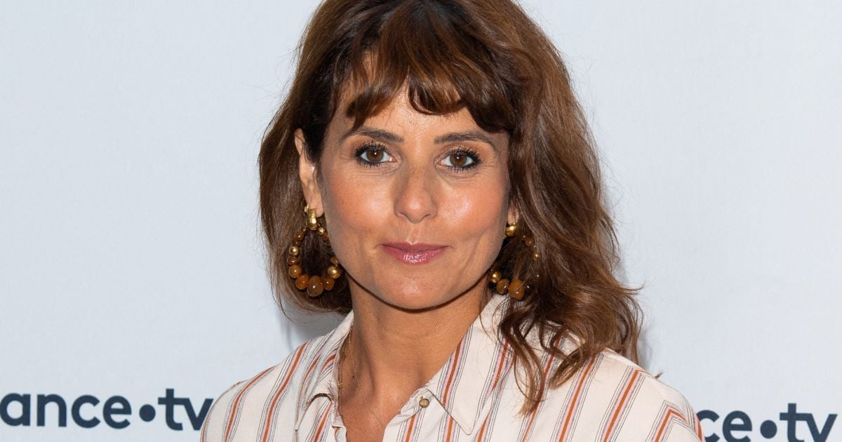 Faustine Bollaert lors du photocall dans le cadre de la conférence de ...