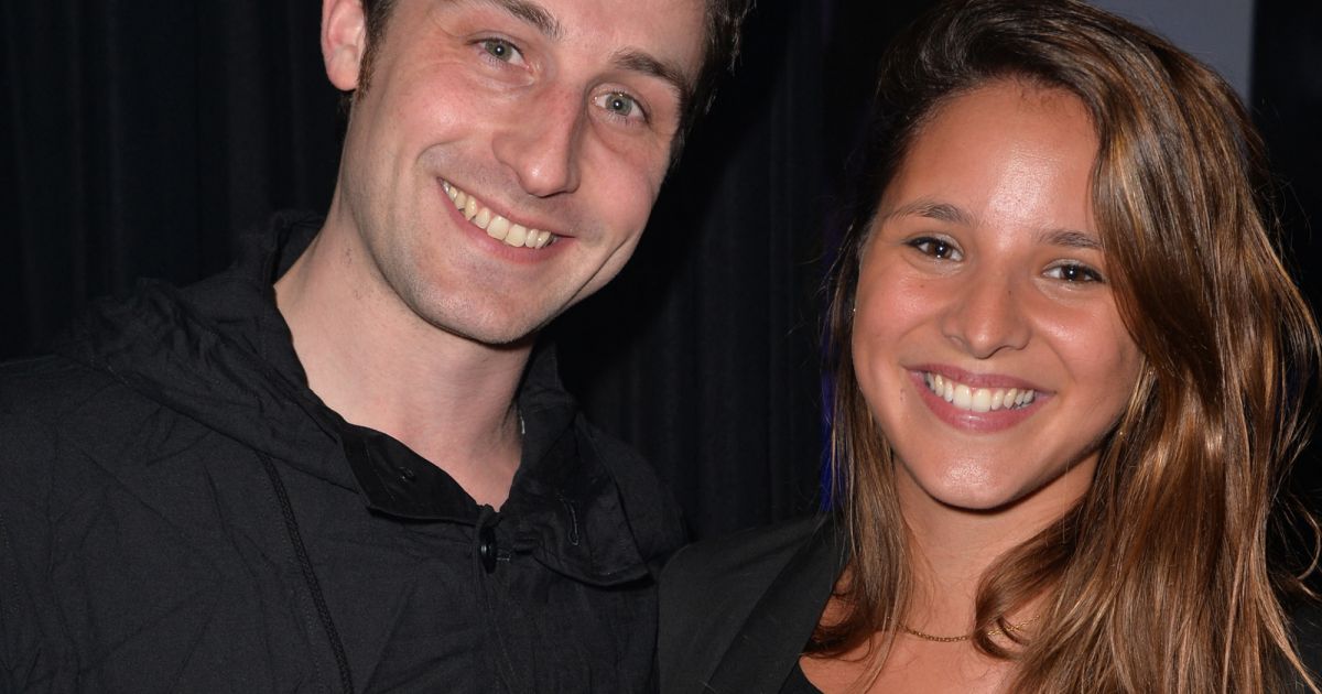 Brian Joubert et sa compagne Manika Auxire - Première de la tournée ...