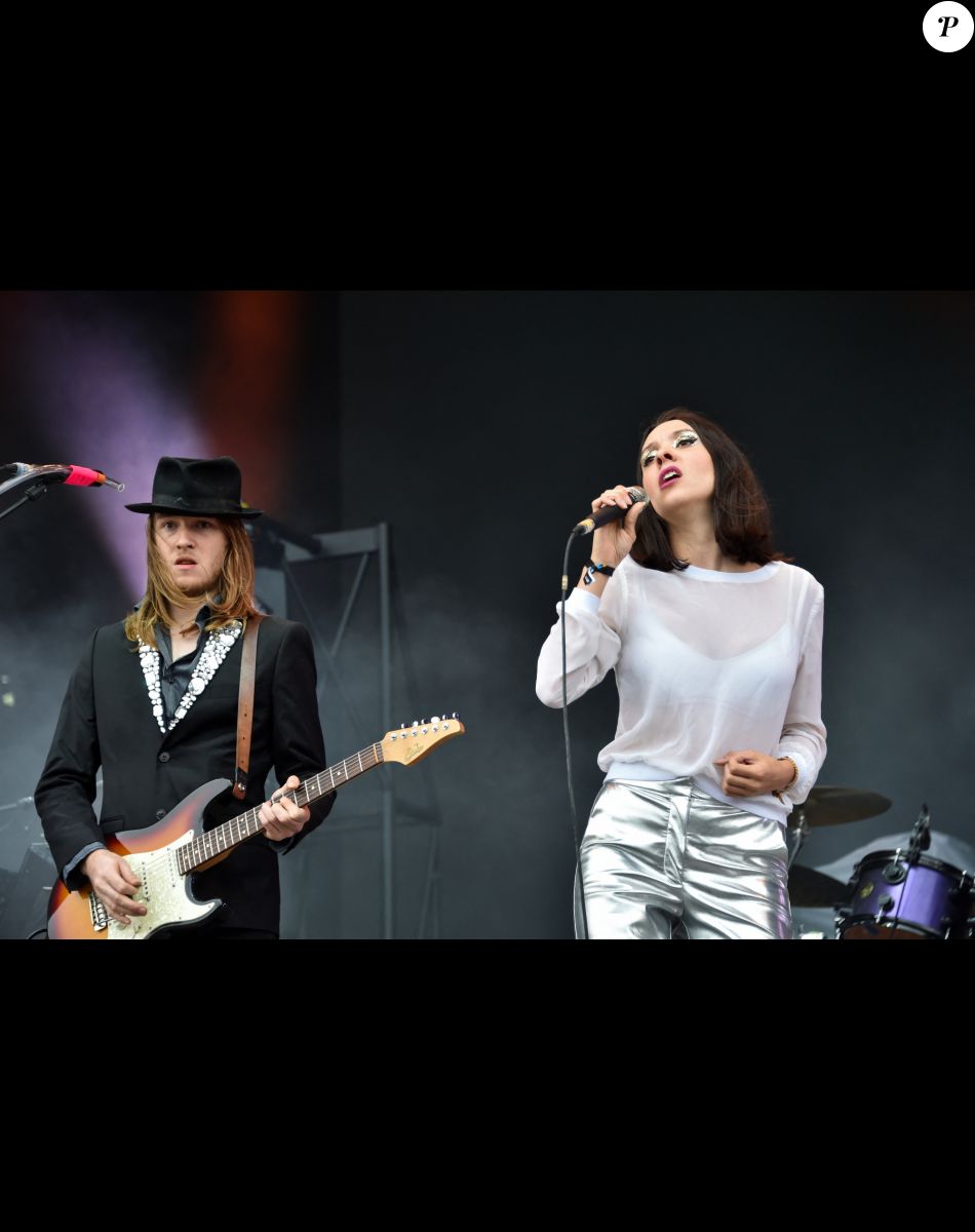 Catherine Ringer et Fred Chichin : Leur fille Simone, sosie de sa mère ...
