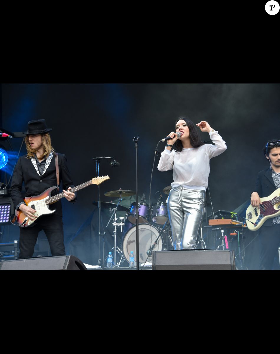 Catherine Ringer et Fred Chichin : Leur fille Simone, sosie de sa mère ...