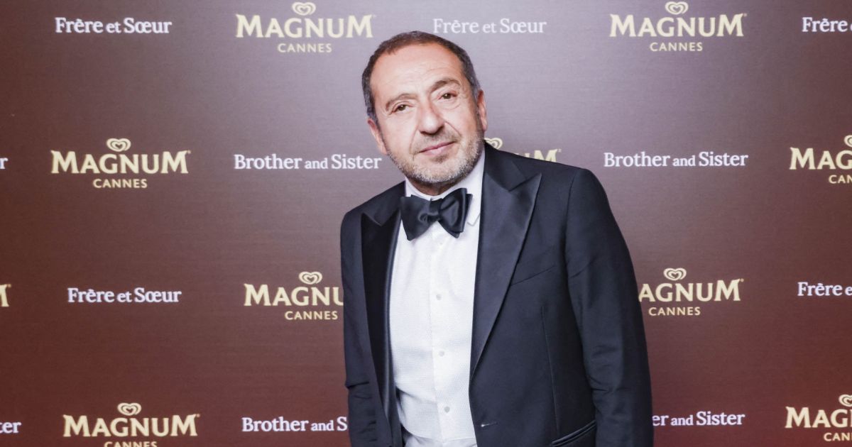 Patrick Timsit - Soirée du film Frère et Soeur à la plage Magnum en ...