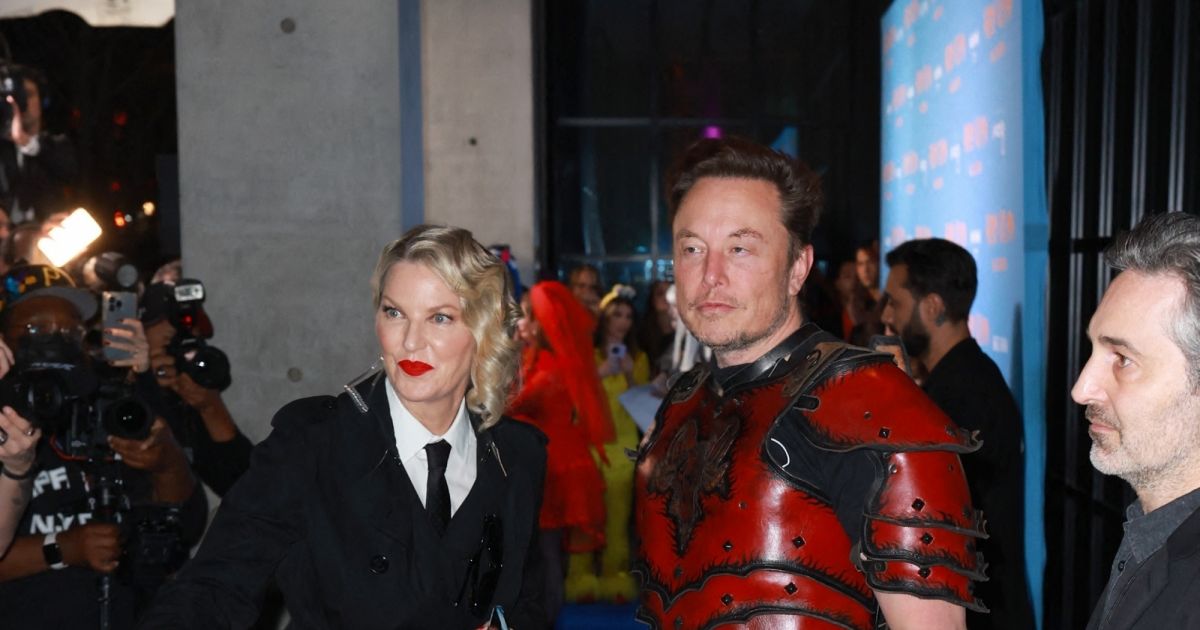 Elon Musk - Soirée d'Halloween organisée par Heidi Klum (21e édition ...