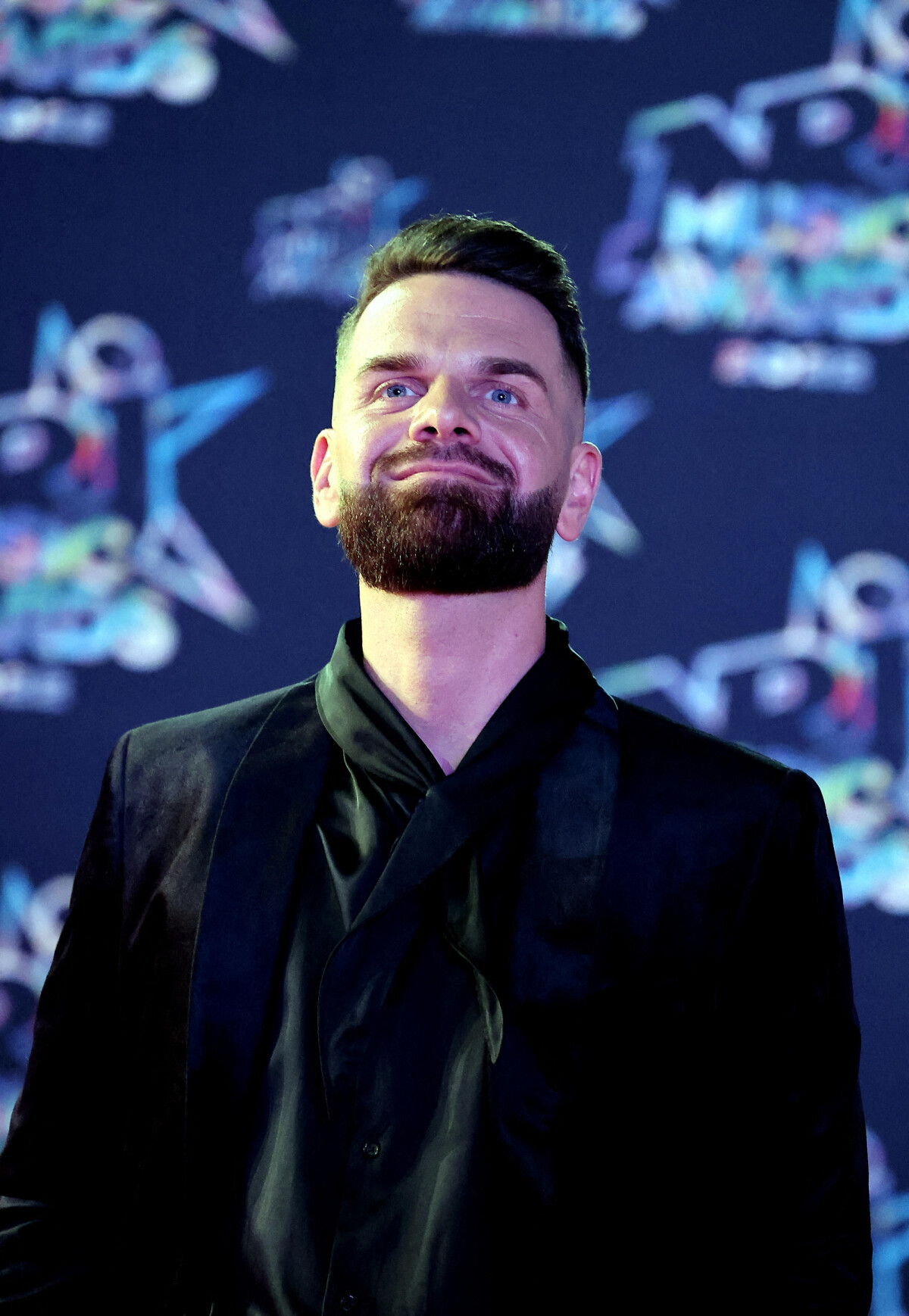 Photo : Keen'V au photocall de la 24ème édition des "NRJ Music Awards ...