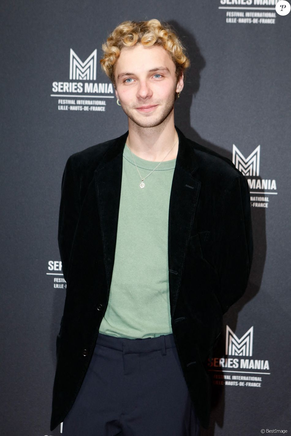 Jérémy Gillet - Photocall de la soirée de clôture du festival Séries ...