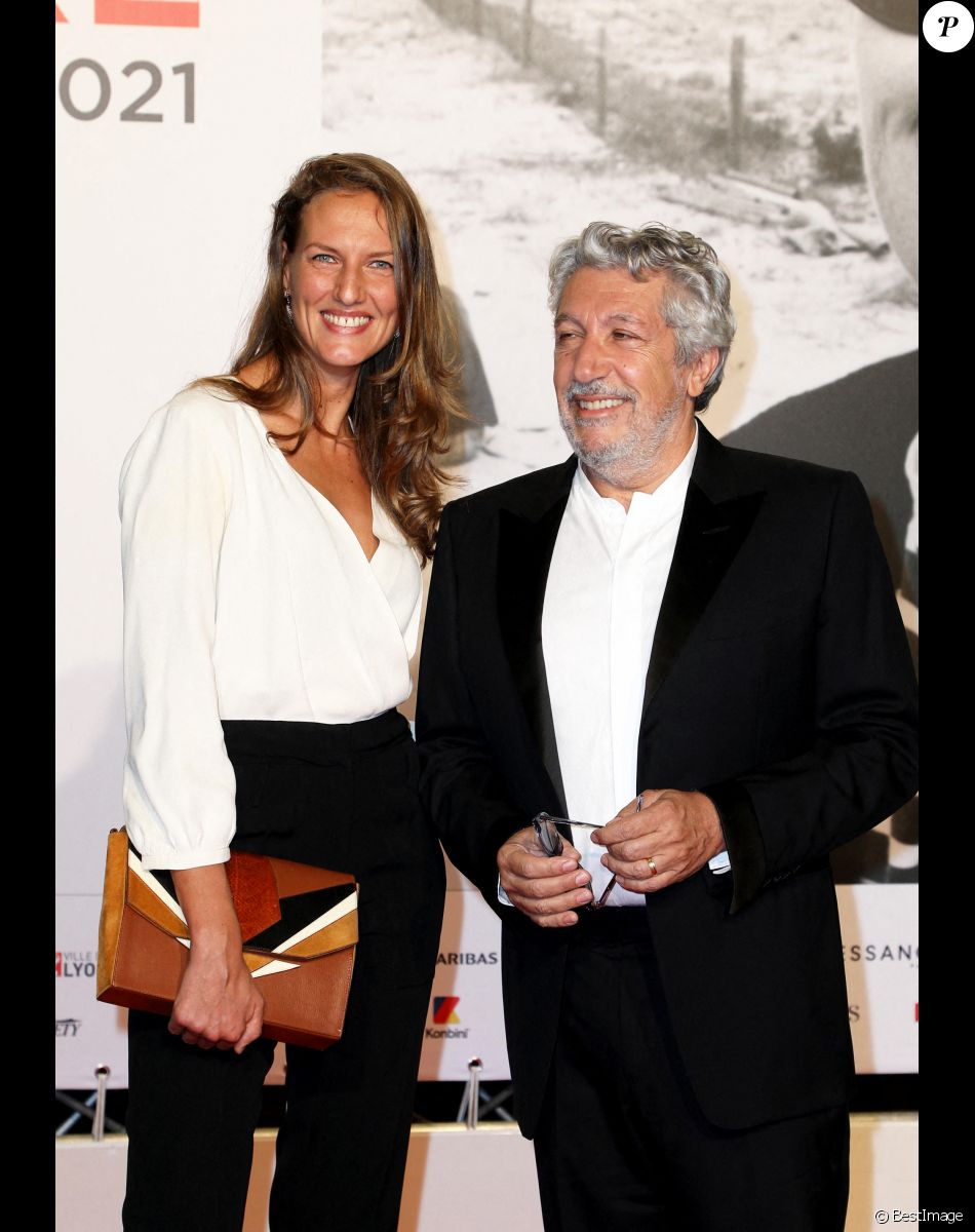 Alain Chabat a 64 ans : Louise, sa "fille indigne", révèle un secret et ...