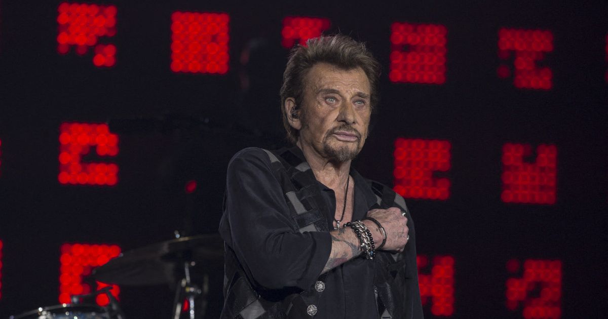 Exclusif - Johnny Hallyday en concert au POPB AccorHotels Arena à Paris ...