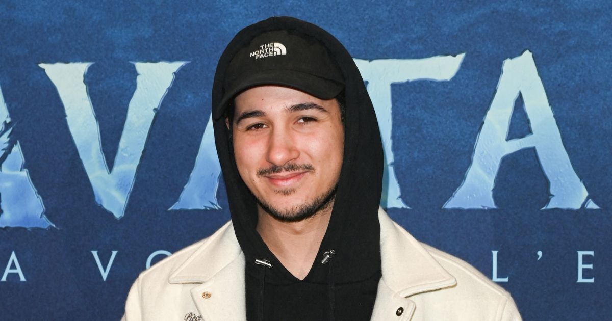 Sofyan - Première du film Avatar 2 : La Voie de l'eau au cinéma Le Grand Rex à Paris, le 13 ...