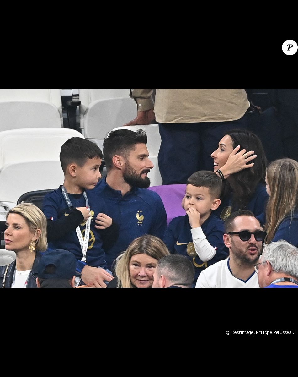 Coupe du monde : Olivier Giroud en famille, baiser enflammé avec sa ...
