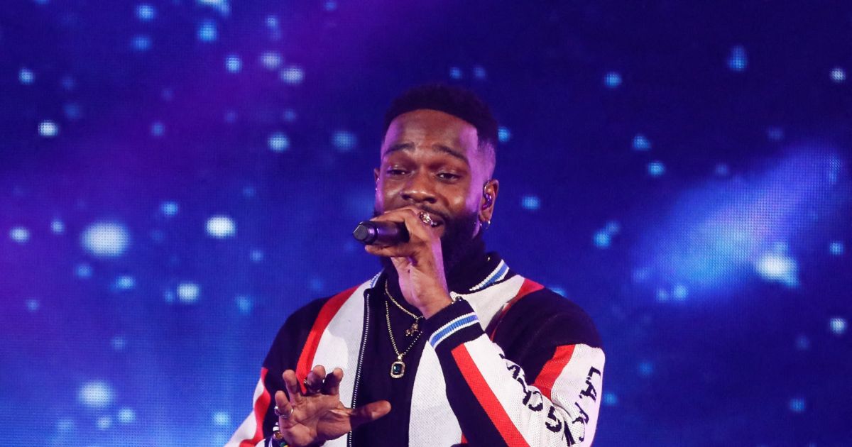 Exclusif - Tayc chante Le temps - Enregistrement de l'émission Tout le ...