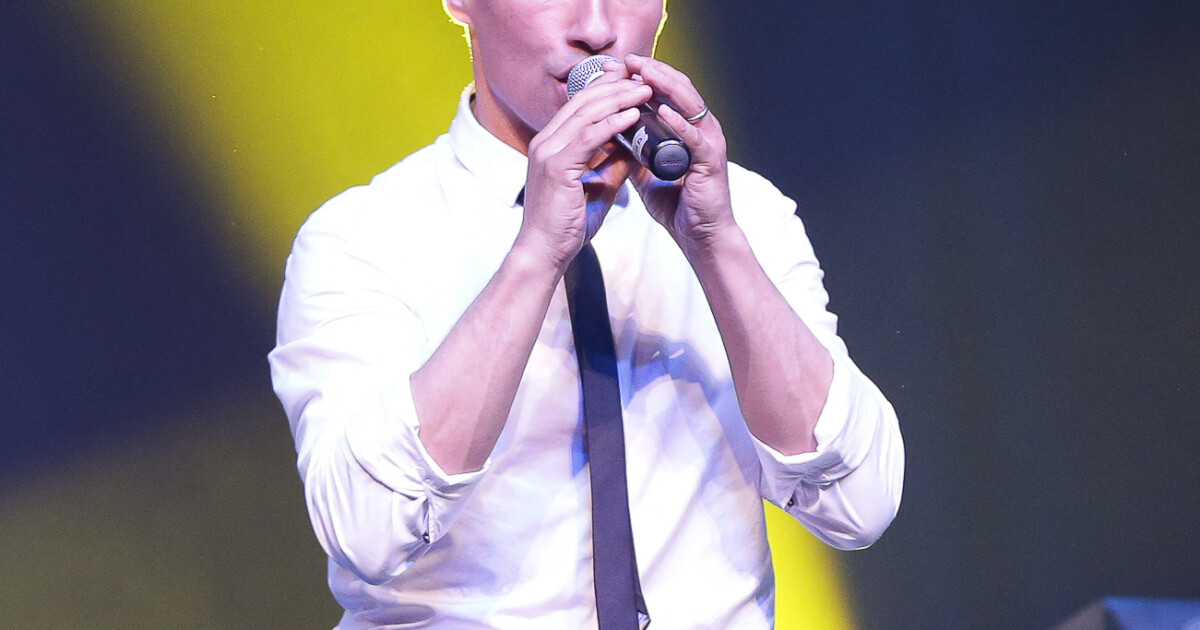 Nathan Moore (Worlds Apart) a totalement changé de vie et on est (très ...