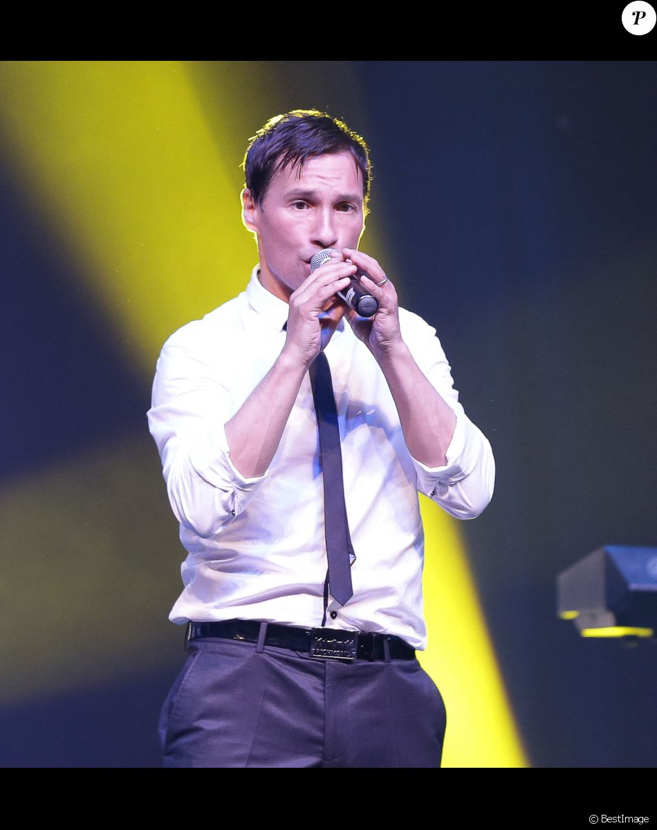 Nathan Moore (Worlds Apart) a totalement changé de vie et on est (très ...
