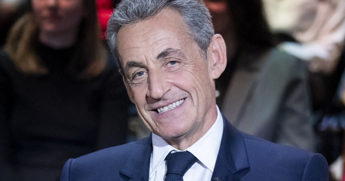 Nicolas Sarkozy, son fils Jean, un beau barbu très sexy : rare sortie ...