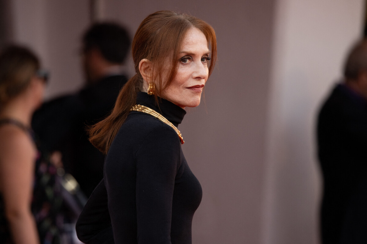 Photo : Isabelle Huppert - Première du film "Argentina 1985" lors de la ...