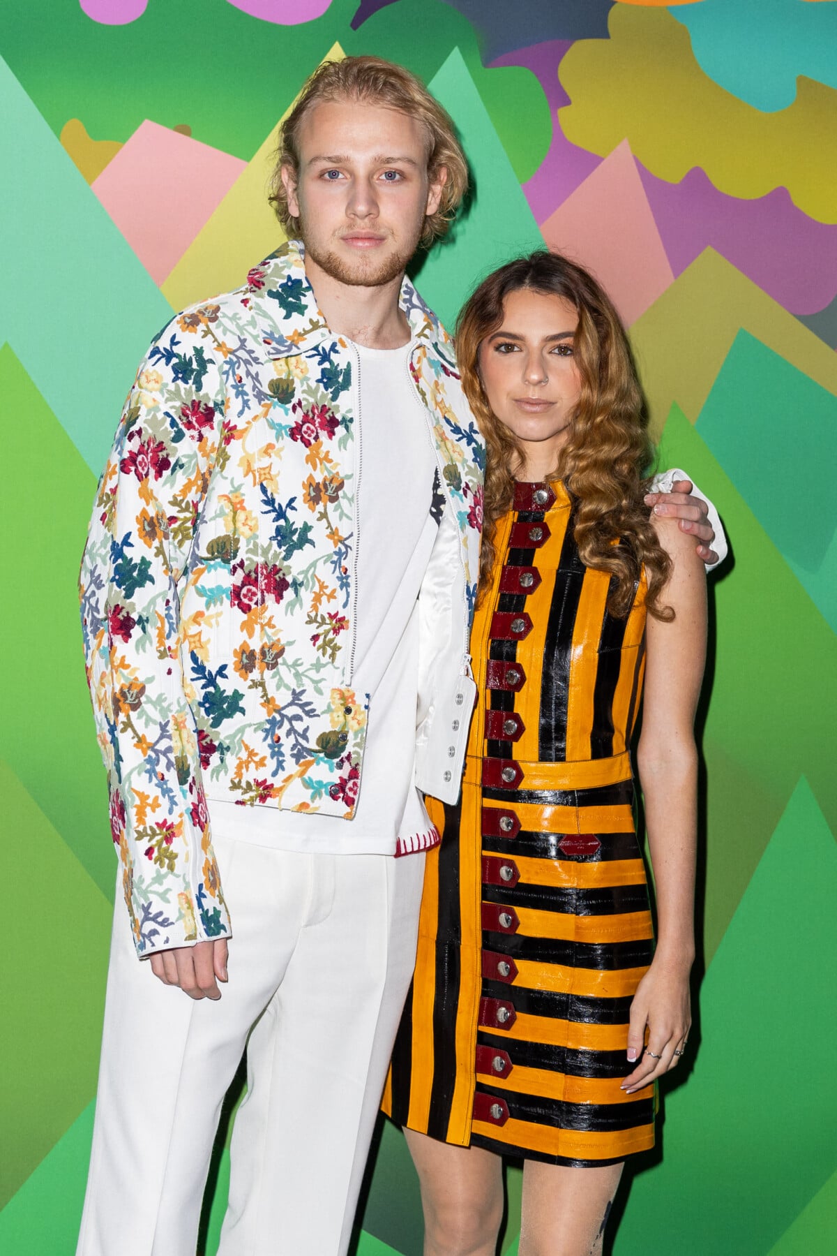 Photo : Lucas Portman et Zoe Coleman au photocall du défilé Louis Vuiton lors de la Fashion Week ...