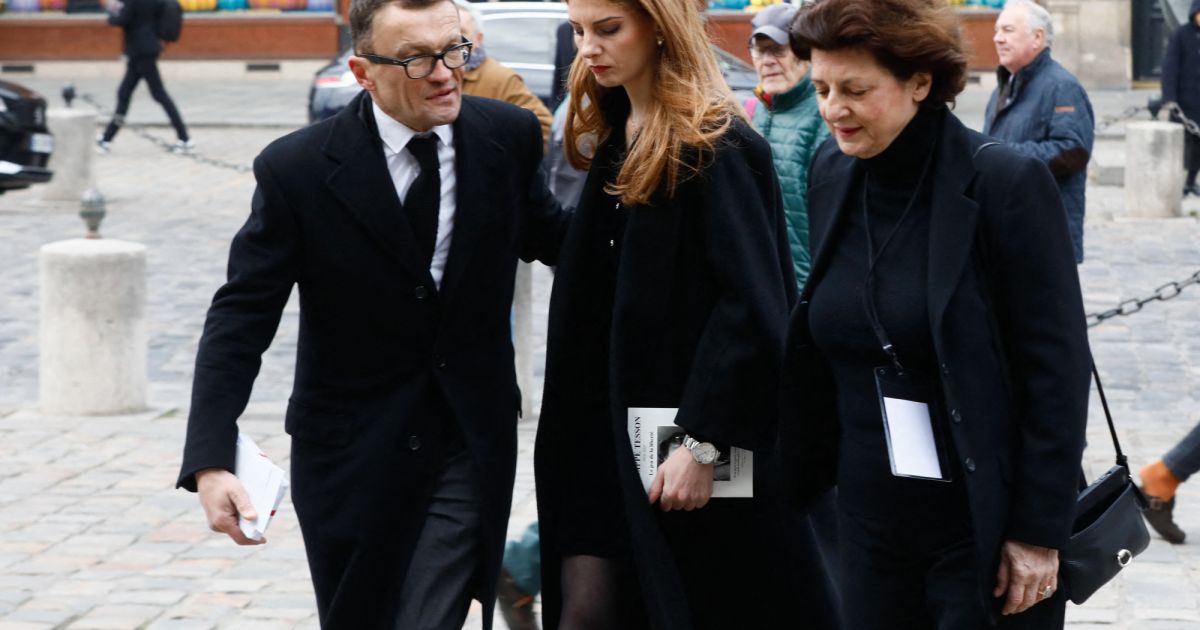 Sylvain Tesson - Obsèques de Philippe Tesson en l'église Saint-Germain ...